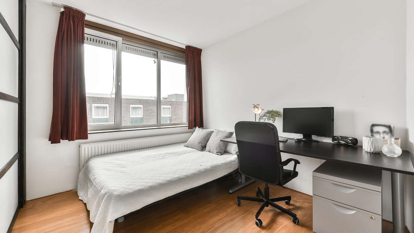 How to convert a bedroom into a home office? In 11 easy steps - Home ...